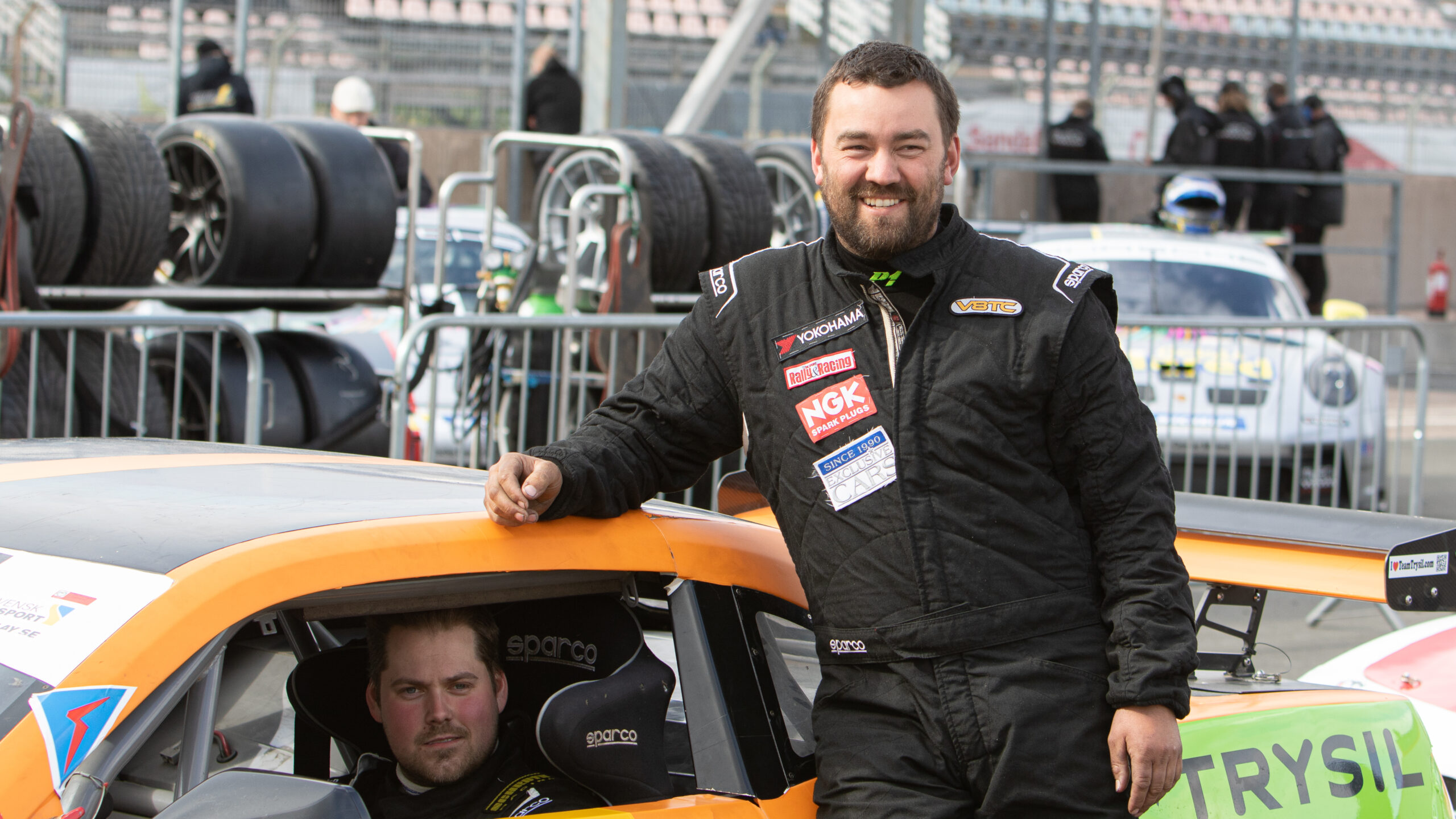 Revanschsugna norrmän till Västkustloppet – V8 Thunder Cars