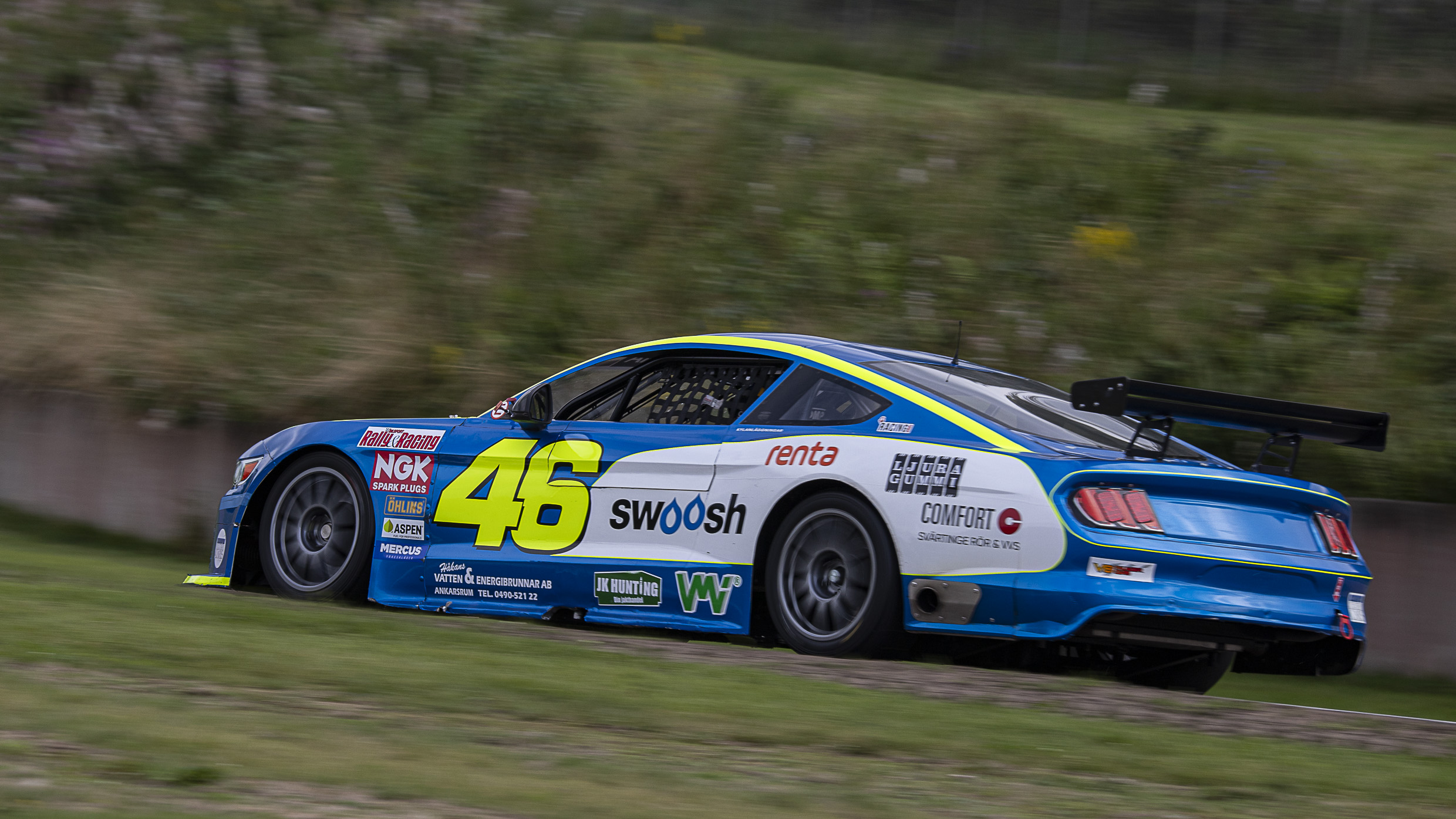 Super Star-final med spännande inhopp – V8 Thunder Cars