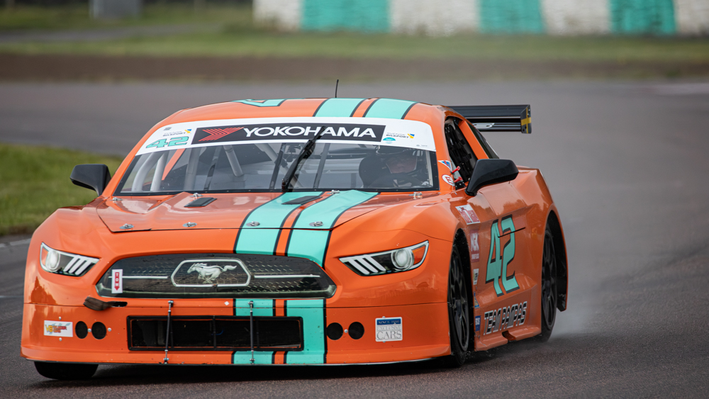 Bergström dominerar Super Star – V8 Thunder Cars